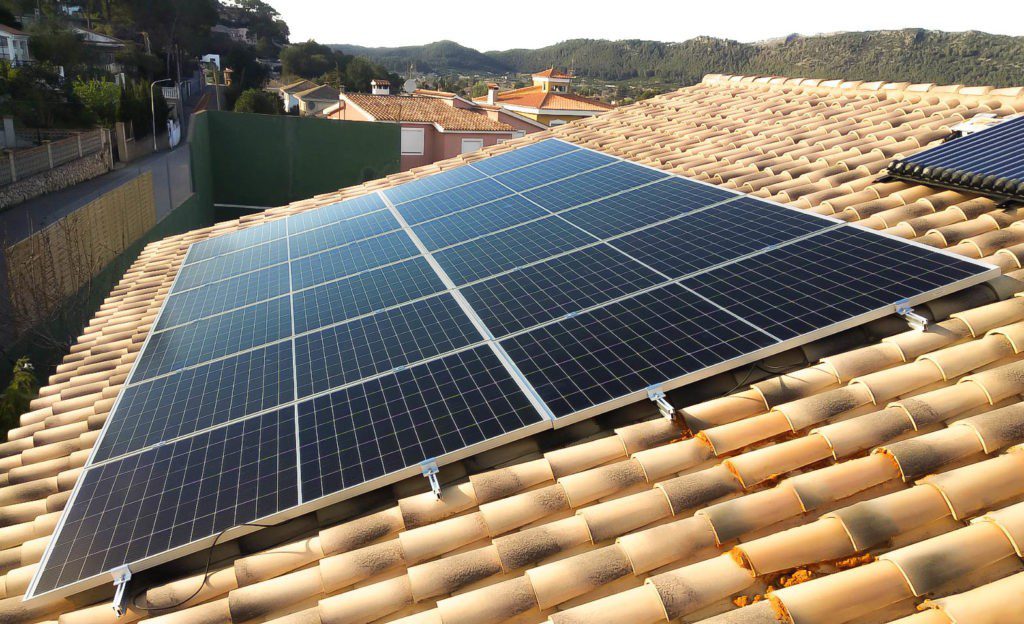 Hybrid Solar Photovoltaic Self-Consumption Kits (Grid connection) - ENERA